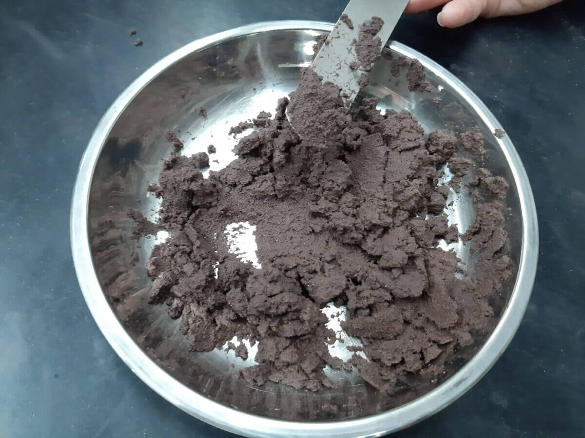 Dry Stacking of Filtered Mining Tailings | GCG